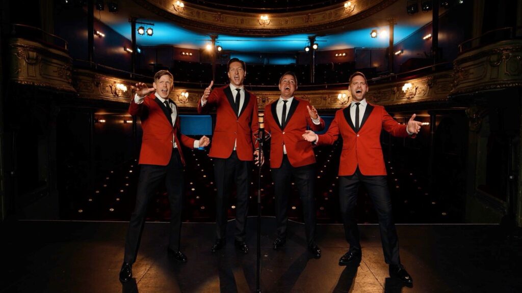 Temas como Feeling Good o Dream Rivers son interpretados por los Ringmasters en arreglos ...